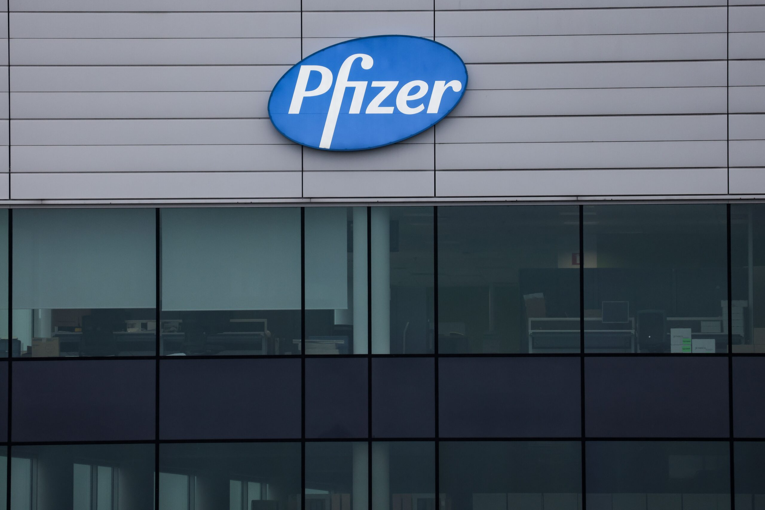 FDA Says Pfizer's Covid-19 Vaccine 'Meets Success Criteria'