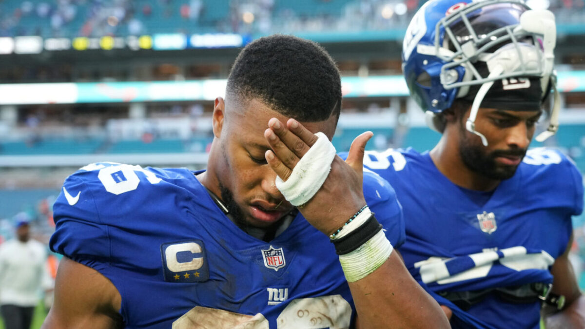 NY Giants Fans Irate Over Free Pepsi Embarrassment