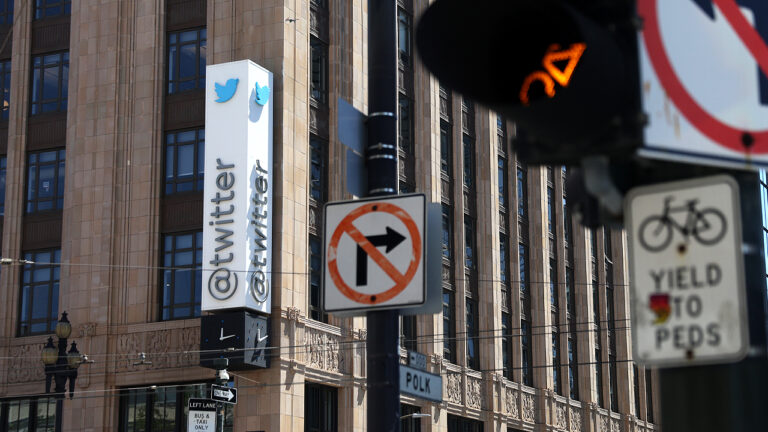 Twitter Reassures Employees No Layoffs Are Currently Planned