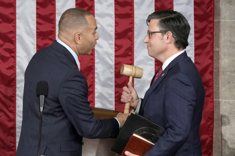 Democrats Lead Republicans by 11 on Generic Ballot: NY Times