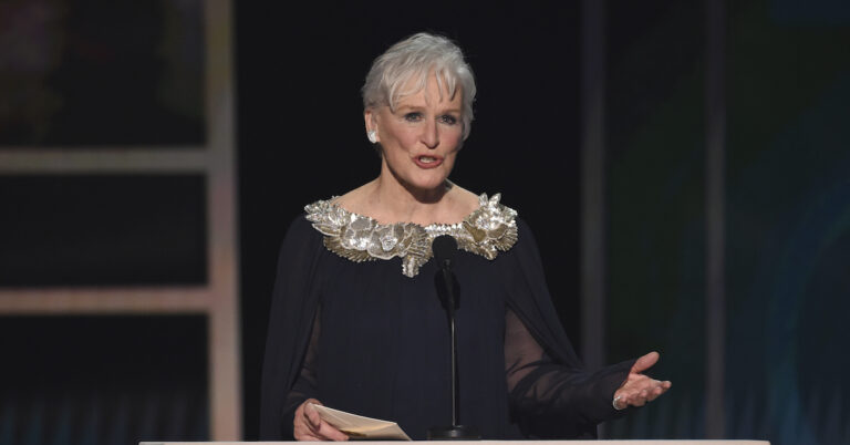Hillbilly Elegy Star Glenn Close Takes Aim at JD Vance