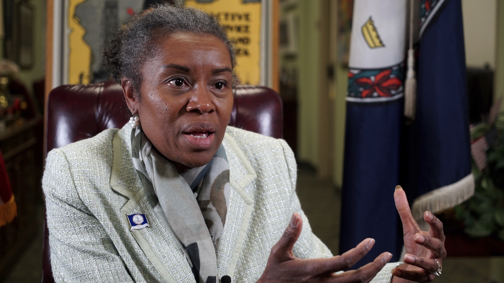 Virginia GOP 'Panicking' About Winsome Earle-Sears' Campaign