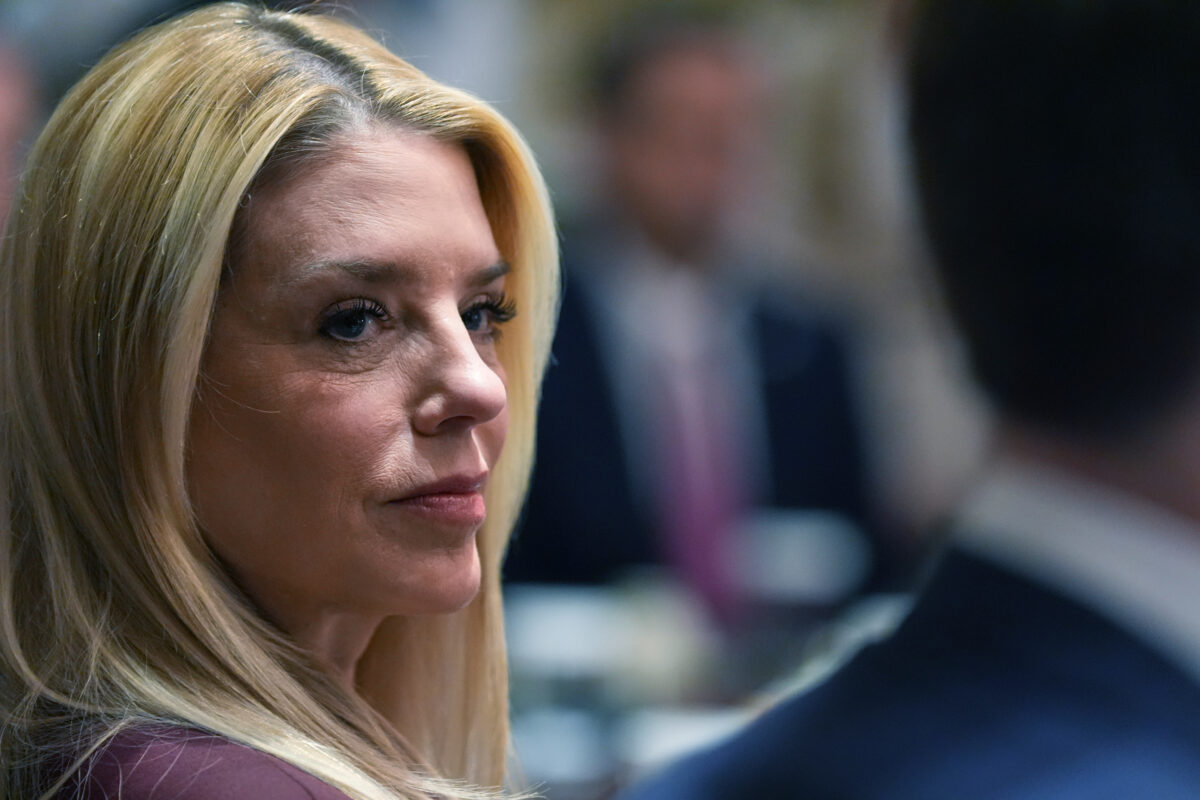 Pam Bondi Recovering from Thyroid Cancer: Axios